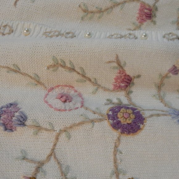 Classic Elements | Sweaters | Vintage Classic Elements Luxury Knit ...